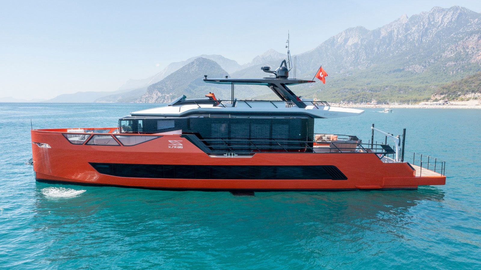 Edge: The first 26m Sarp XSR 85 pocket superyacht